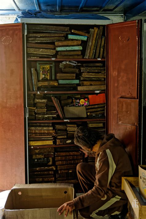 Црковните старопечатени книги од с. Лазарополе подарени во Бигорската ...