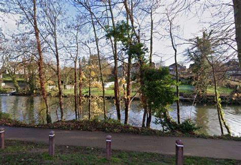 Police Manhunt After Stranger ‘sexually Attacked Woman By River In