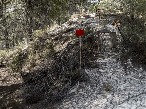 RED RECTANGLES THIS WORKS DIFFERENTLY