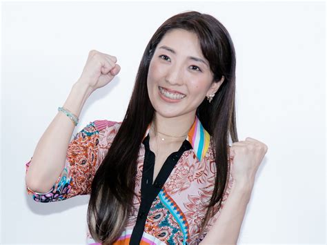 長渕剛の娘・文音、コメディー初挑戦「奥が深くて難しかった」 映画 ニュース ｜クランクイン！