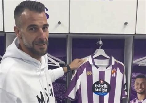 El Real Valladolid hace oficial el fichaje de Álvaro Negredo El Norte