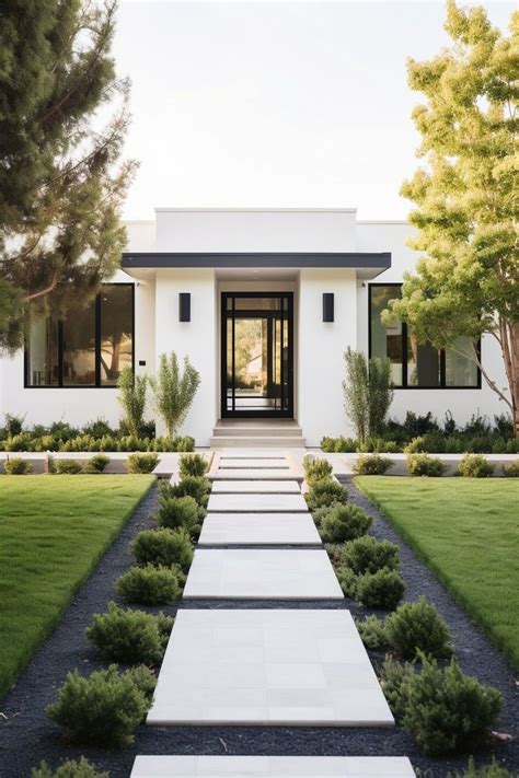 40 Modern Front Yard Landscaping Ideas For Max Curb Appeal In 2024
