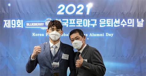 이정후·이종범 코치 세계 최초 부자 타격왕