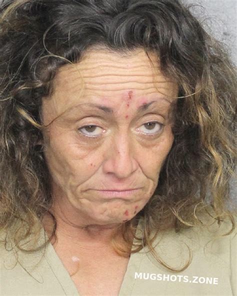BULINSKI LISA MARIE Broward County Mugshots Zone