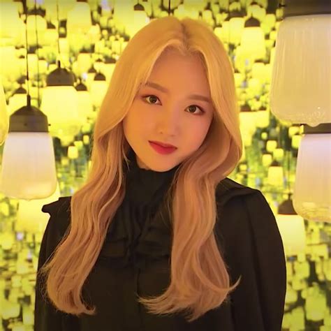 ♥︎ Loona Gowon Gowon Loona Girl Celebrities Female