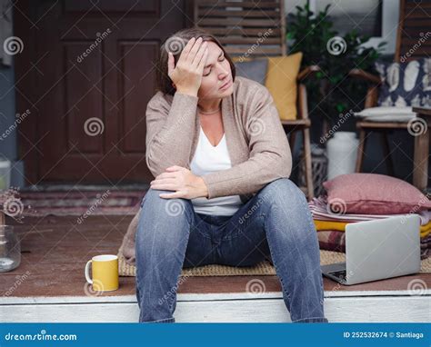 Anxious Angry Female Splash Hands Unable To Access Database On Laptop