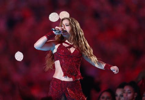 Shakira Super Bowl Liv Halftime Show • Celebmafia