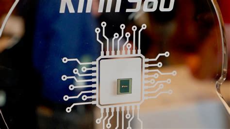 Huawei announces Kirin 980: the world's first 7nm phone chip - PhoneArena