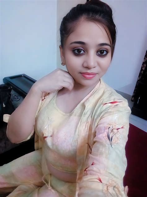 Bangalore Call Girls Contact Number 🧡 ️‍🔥 Sexy Elegant Mona Darling