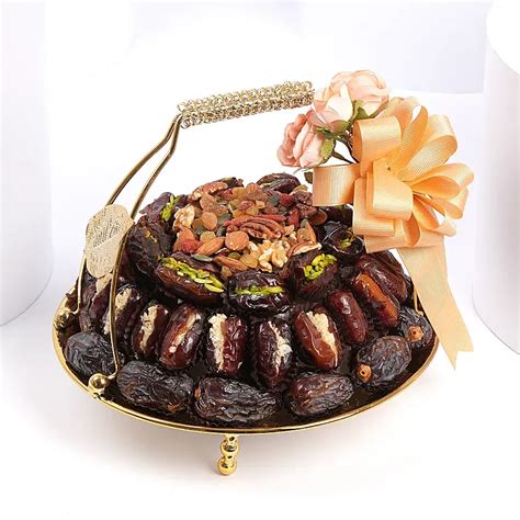 Premium Platter Of Dates And Dry Fruits Fnp Sa Corporate