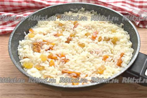 Рисовая каша с изюмом и курагой: 9 фото в рецепте