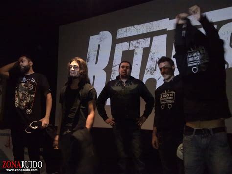 El Rock No Ha Muerto Está Hecho De Retales Especial Zonaruido
