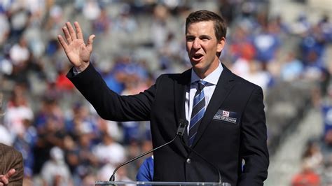 Eli Manning Gives Double Middle Finger Live On Mnf