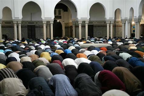 La Jeunesse Musulmane Se Radicalise En France Jdm