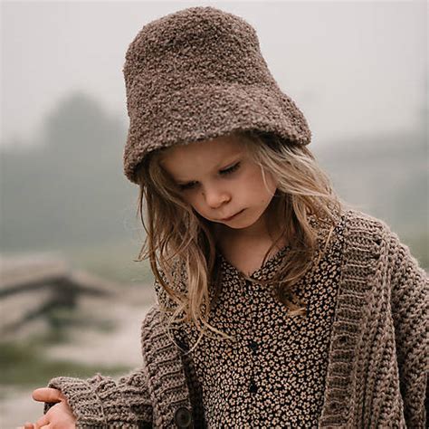 Buklé Klobúčikhnedý Gabul Sashesk