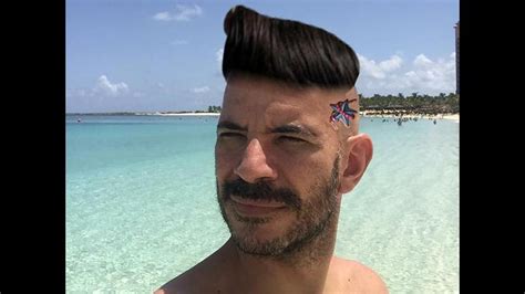 Twitter Ricardo Morán Fue Trolleado Por Foto En La Playa Rpp Noticias