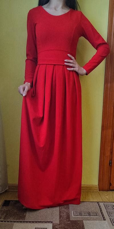 Червона вечірня сукня — ціна 500 грн у каталозі Вечірні сукні Купити жіночі речі за доступною