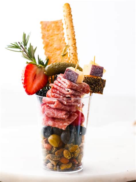 Quick And Easy Charcuterie Cups The Recipe Critic