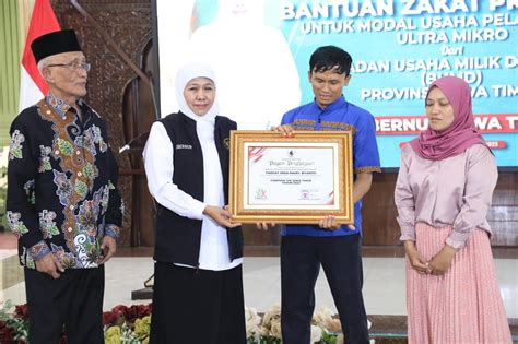 Ziarah Ke Makam Takziah Ke Rumah Duka Gubernur Khofifah Wujudkan