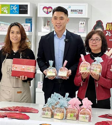 香港善心謝女士購王媽媽溫馨酥送小作所 唐氏症基金會轉贈年菜助身障及弱勢兒少 勁報 Line Today