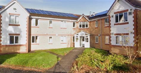 nurse with undeclared criminal convictions struck off for ignoring patient with broken hip the