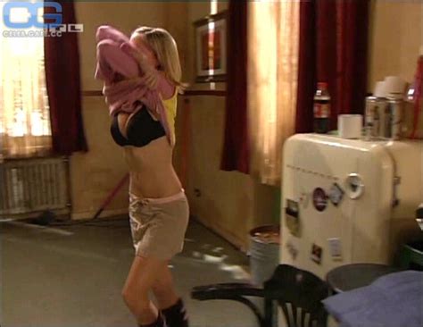 Sarah Ulrich Nude Pictures Onlyfans Leaks Playboy Photos Sex Scene