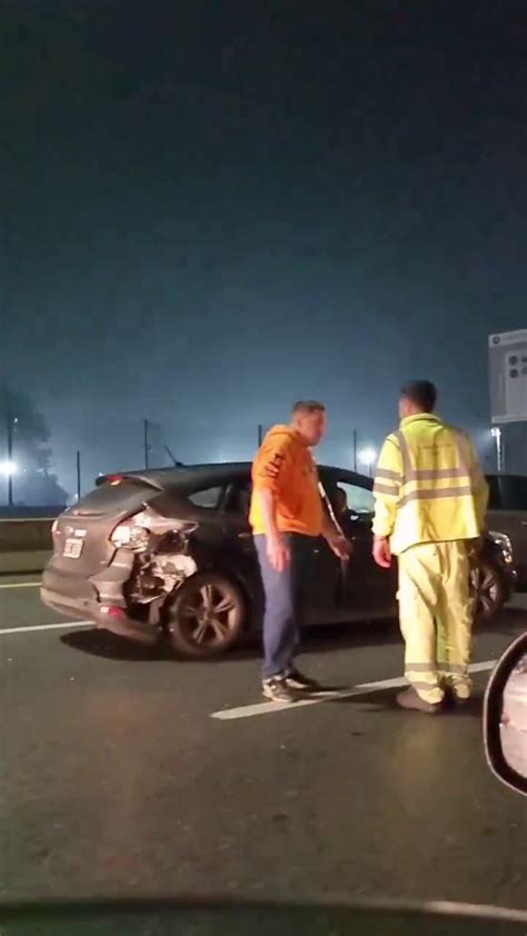 Impactante Choque En Cadena En La Autopista Buenos Aires La Plata La
