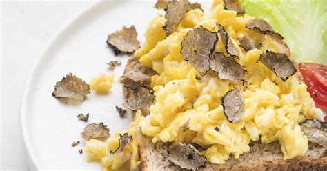 Recette Canapés Dœufs Brouillés à La Truffe Marie Claire