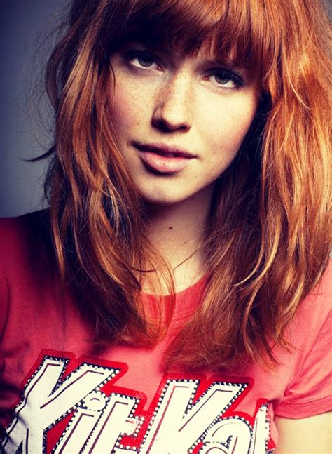 Redhead Store Fotos