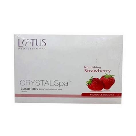 Unisex Lotus Professional Crystal Strawberry Spa Manicure Pedicure Kit
