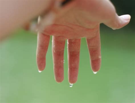 What Causes Hyperhidrosis Why Your Sweat Glands Might Be Working