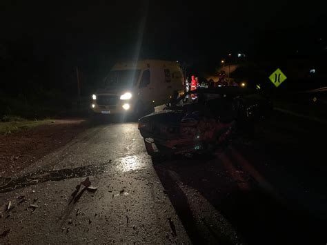 Motorista Invade Contramão Na Br 040 Causa Acidente E Foge Do Local