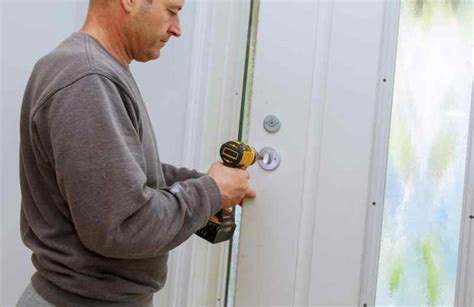 Comment ouvrir une porte sans clé Techniques et astuces pour s en