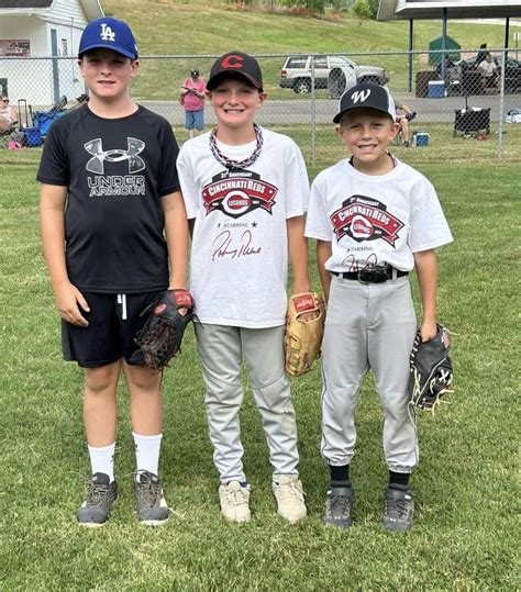 Cincinnati Reds Legends Youth Baseball Clinic