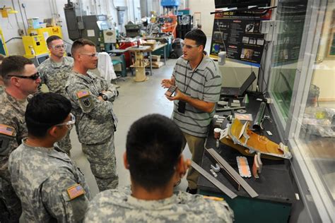 Rdecom Ncos Convene For Training Award Ceremony Article The United