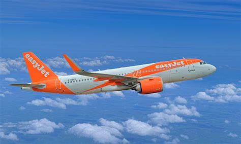 Easyjet Flight From Manchester To Tenerife Is Diverted To Lanzarote