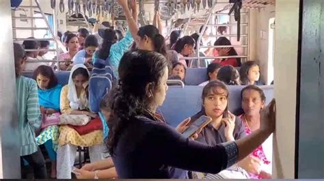 തിങ്ങിഞെരുങ്ങി ശ്വാസം മുട്ടിക്കും യാത്ര തിരക്ക് കുറക്കാന്‍ എത്തിയ