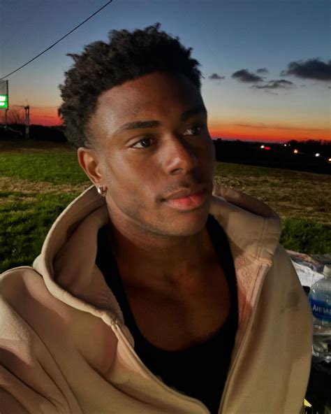 Siah Artis Hey Instagram