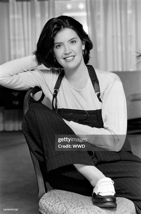 Phoebe Cates Poses For Portraits In July Of 1994 News Photo Getty Images