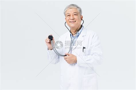 老年男性医生听诊器形象高清图片下载 正版图片500996962 摄图网