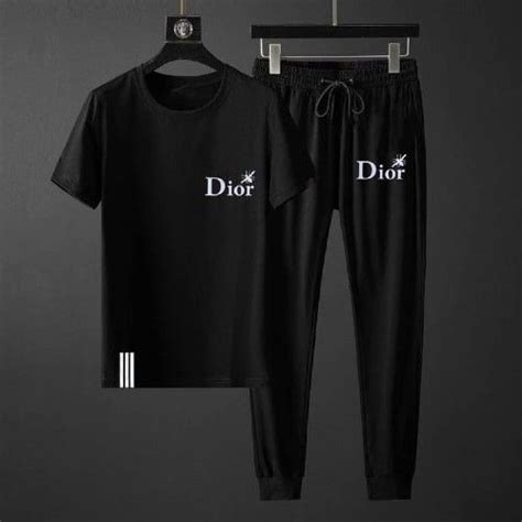 ترنج من Dioŕ In 2023 Mens Fashion Sweaters Hype Clothing Mens
