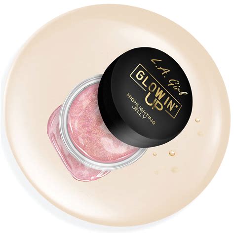 12 Rekomendasi Produk Skincare Dan Makeup Bertekstur Jelly