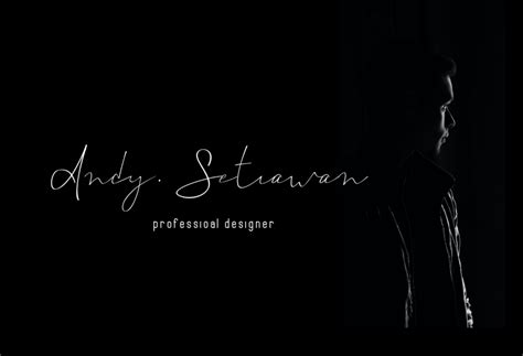 SKYLINE Font Family 1001 Fonts