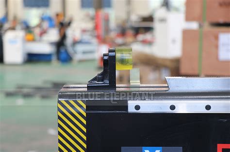 D CNC Engraving Machine With CNC Rotary Axis Blue Elephant CNC