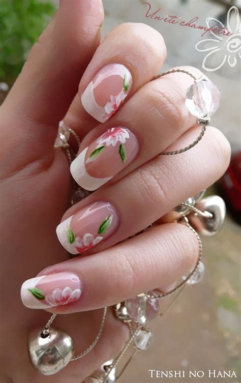 70 Ideas of French Manicure Nail Designs Art and Design ศลปะเพนท