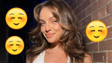 Fbabe Island S Abbie Chatfield Launches SPICY New Project