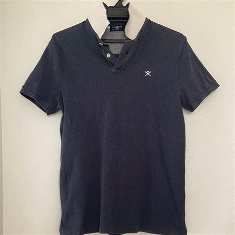 hackett london essential, Men's Fashion, Tops & Sets, Tshirts & Polo ...