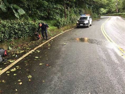 北宜男騎車載女友兜風自摔身亡 無照駕駛釀1死1傷憾事 社會 中時