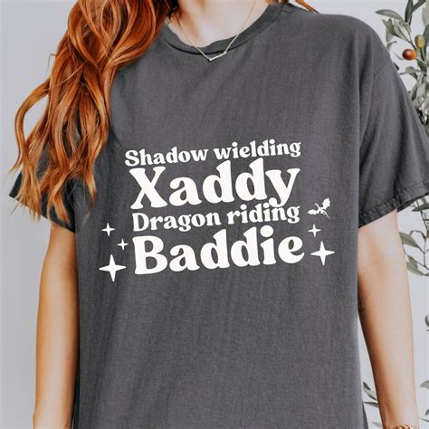 Shadow Wielding Xaddy Dragon Riding Baddie Fourth Wing Shirt Violet