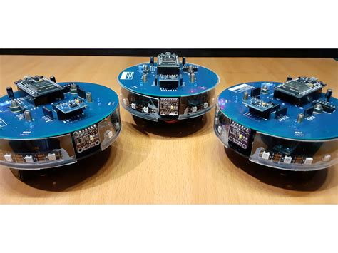 A Gui For Controlling And Supervising Multiple Robots Remotely